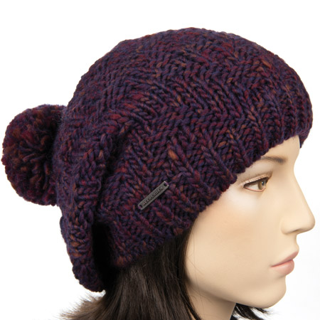 Oversize beanie mit Bommel by Seeberger --> hut.net