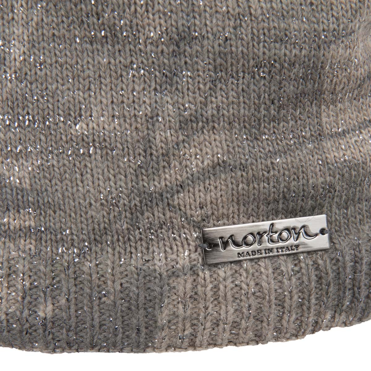 Beanie Mütze mit echtem Bommel von NORTON --> hut.net